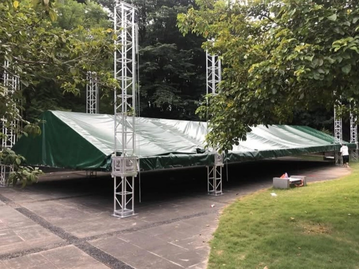 Temporary Outdoor Stage Truss Roof Canopy – Durable & Customizable